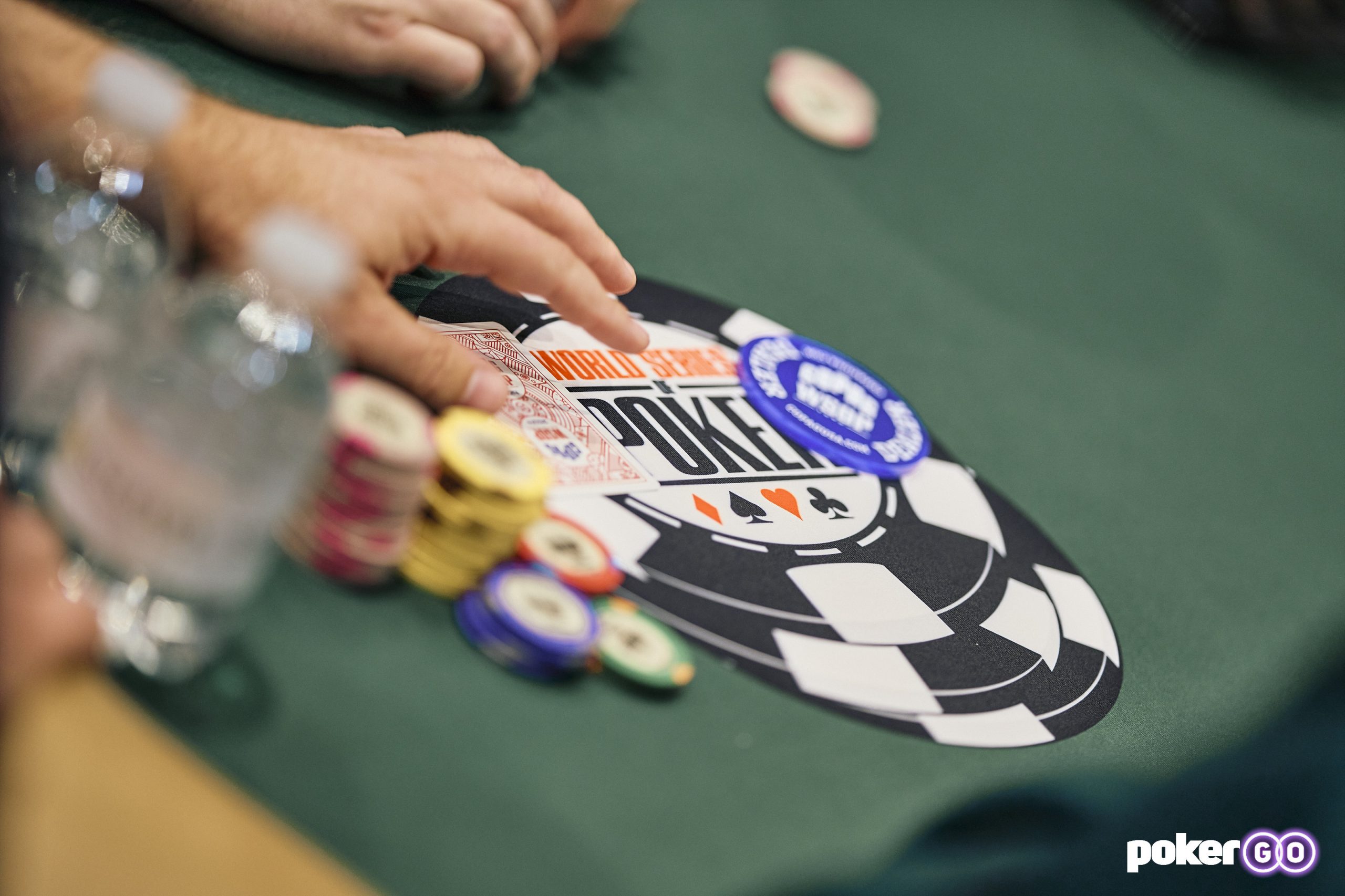 Phones Banned at WSOP When Tourneys Down to Three Tables